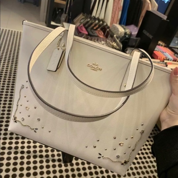 Coach | Bags | Nwt Coach F6696 City Zip Tote | Poshmark